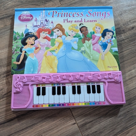 Disney | Toys | Disney Princess Songs Play And Learn Piano Book Disney ...